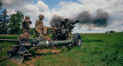 Стало відомо скільки 105-мм гаубиць L118 отримає Україна найближчим ...