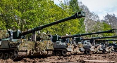 САУ Krab вперше "наживо" стріляє боєприпасом M982 Excalibur: який ...