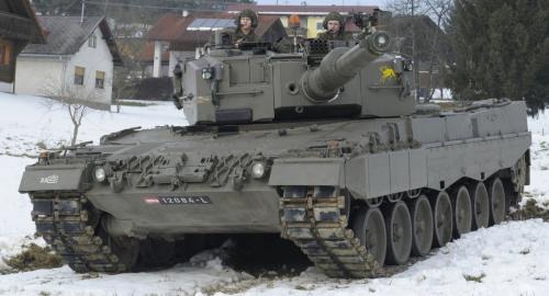 Чи є сенс наварювати на Leopard 2A4 динамічний захист: чи робили це раніше і до якого висновку ...